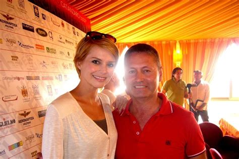 Andrea Osvalt Si Racconta A Calabria Magnifica Calabriamagnifica It