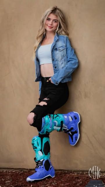 Ruby Lynn Lightfoot Rubylightfoot • Instagram Photos And Videos