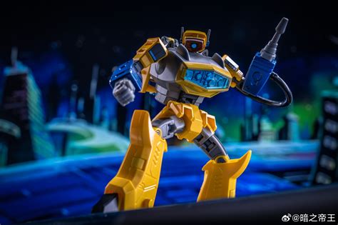 Newage Toys H35b Arges Legends Scale Shattered Glass Shockwave