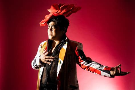 Troye Sivan Says Hes Inspired By Sex For Steamy New Album