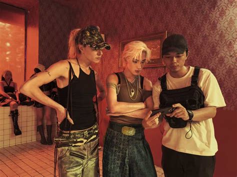 Wren Evans Gửi Gắm Thông điệp ý Nghĩa Qua “cứu Lấy Âm Nhạc”