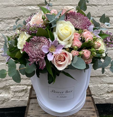 Pale Pink Hat Box Flower Box