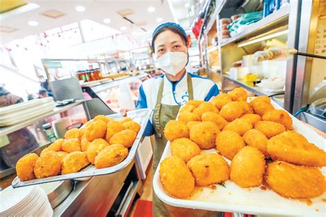 老字号张一元：龙毫屡获殊荣