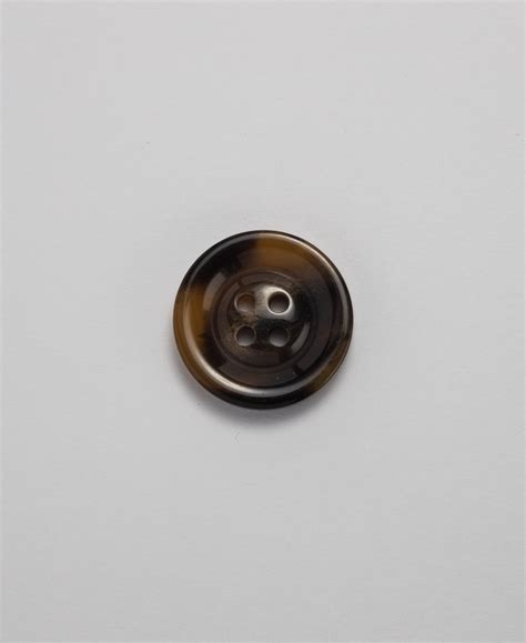 4 Hole Gloss Tortoise Shell Button Pack Of 10 Trims N Things
