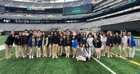 From The Classroom To The End Zone Pcti Seniors Get Insider Access At