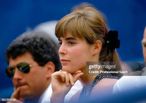 Samantha Frankel Photos And Premium High Res Pictures Getty Images