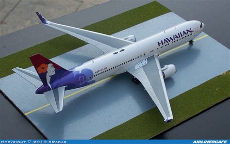 Zvezda Boeing 767-300 #6390 – Airlinercafe