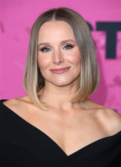 Kristen Bell At Party Down Season 3 Premiere In Los Angeles 02222023