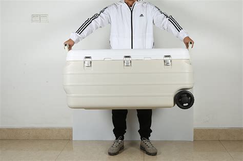 China Ky507b 170l Large Ice Chest Chilly Bin Plastic Trolley Cooler Box