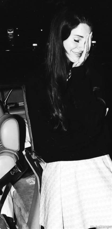 Lana Del Rey Aesthetic Wallpapers · 240 Images 🌹🕊️ 🌙