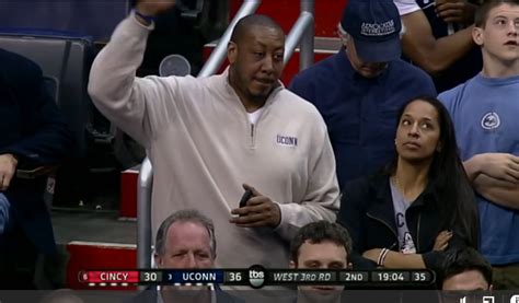 Cryptonaut In Exile Donyell Marshall In The Building As Kemba Walker Breaks His Uconn Single