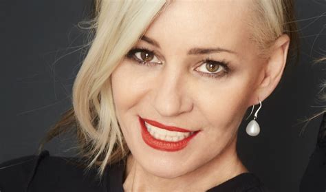 Bananaramas Siobhan Fahey Hits Out At Sexist Behaviour Of Former