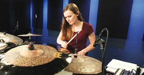 Anika Nilles Grooves And Fills From Pikalar