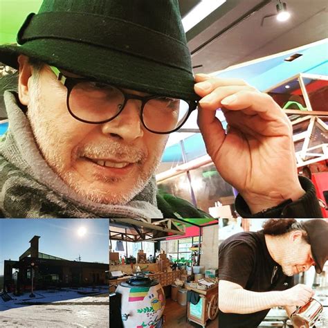 희두 커피 작업을 할 때가 가장 보람이다 무료로 커피 나눔을 한 지 벌써 30년이 넘은 듯하다 무언가 하나라도 잘 할 수 있는 걸로 나눔을 하고 싶었다 아무리