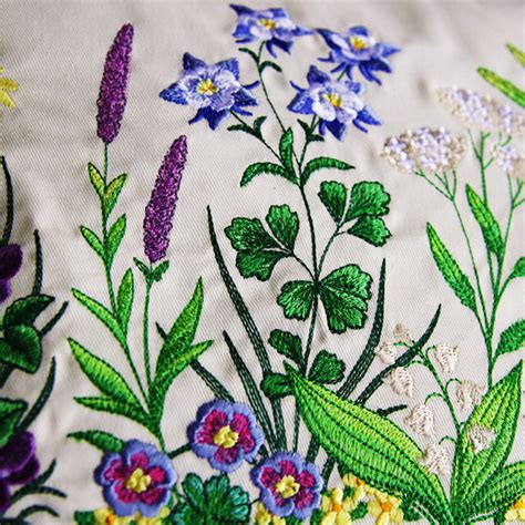 Wildflowers In Bloom Square 2 Embroidery Library