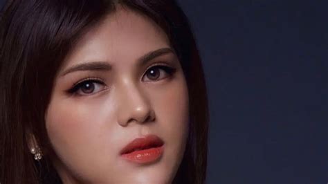 Rumah Tangga Selebgram Fiola Lalawi Hancur Akibat Suami Kepincut Pelakor Showbiz