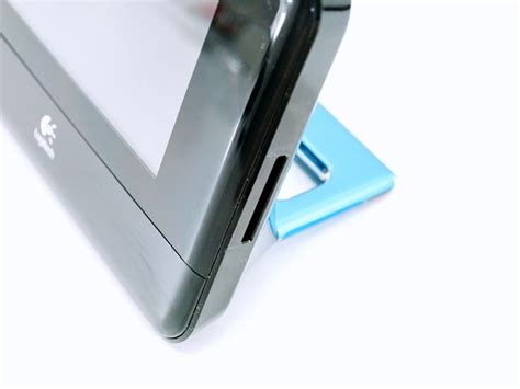 Logitech Squeezebox Touch Wi Fi Music Player Review