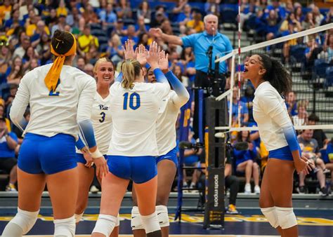 Nebraska Surges Kansas Enters Womens College Volleyball Power 10 Rankings