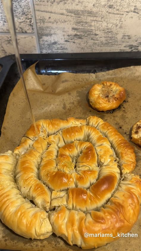 Ամենահամեղ քաղցրավենիքը Հայկական գաթան Խմորի համար` 500 գր ալյուր