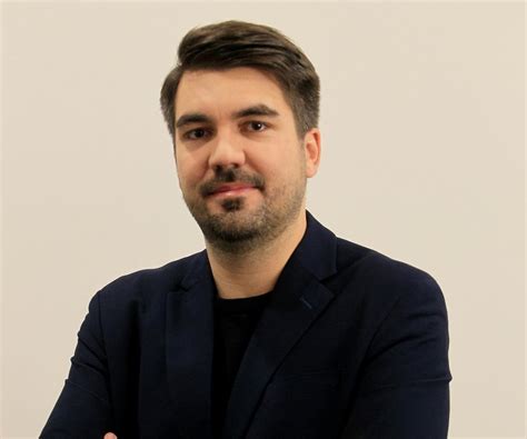 Adam Traczyk Trzaskowski Będzie Budował Dystans Między Sobą A Rządem Super Express