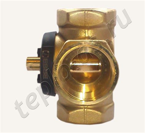 Клапан регулирующий поворотный 3 х ходовой Esbe Vrg 131