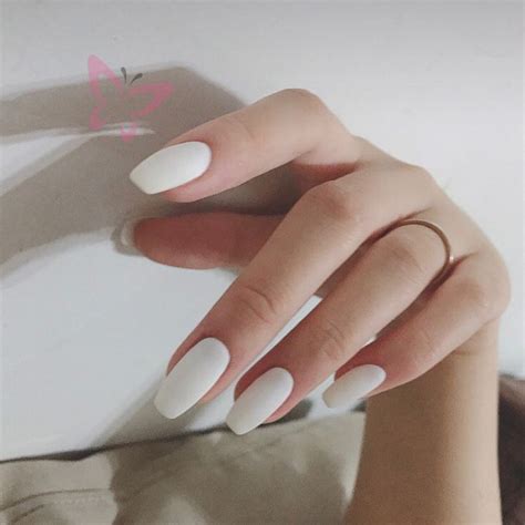 Móng Tay Giả Màu Trắng Mờ Có Thể Tháo Rời D077 Shopee Việt Nam
