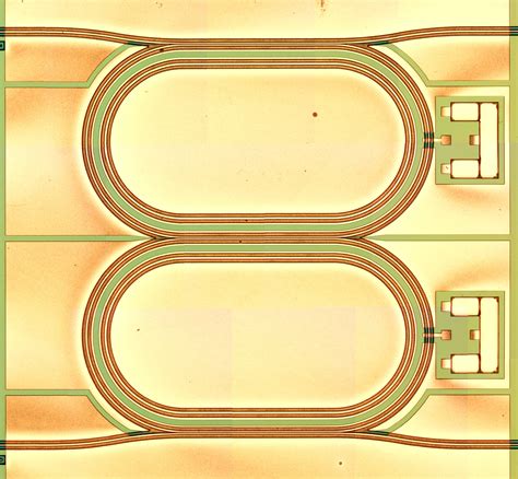 Coupled Semiconductor Lasers Generate Novel Optical Patterns Enabling New Spectroscopy Techniques