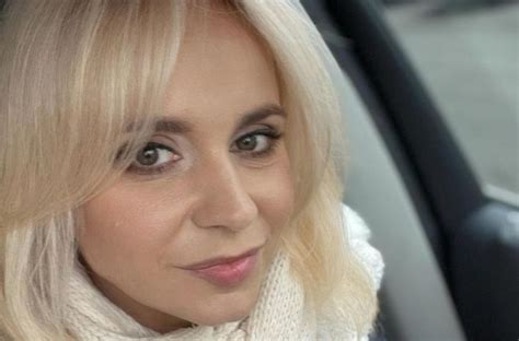 Лилия Ребрик без косметики порадовала пользователей Сети нежной фотографией с мамой в день учителя