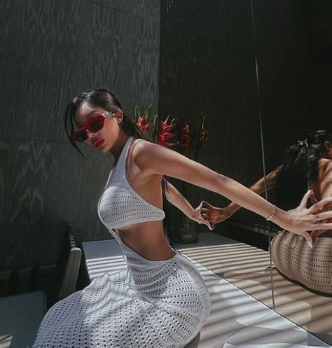 [슬라이드 포토] 제시 너무 도발적이야 언더붑 패션에 후끈 아주경제