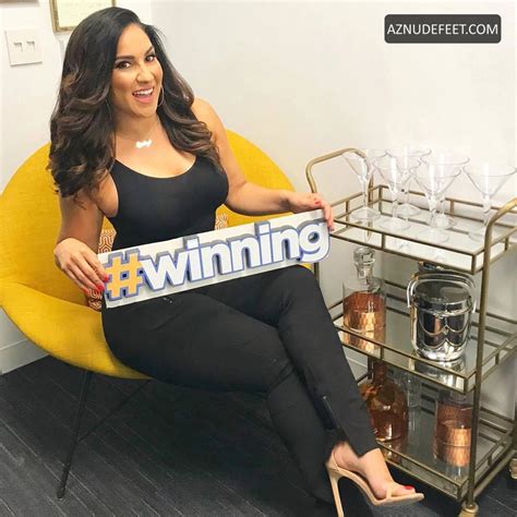 SPICY MARI Feet AZNudeFeet