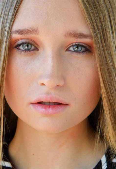 Cara Danvers Nude Aka Cara Ftv Girls