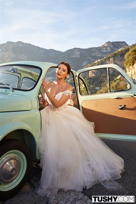 تاپیک ششم عروس زیبا و تقدیم انال به داماد کیر کلفت عکس