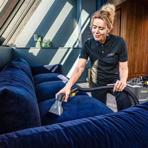 Пране на мека мебел и автосалони Професионално почистване Враца Машинно изпиране на ав