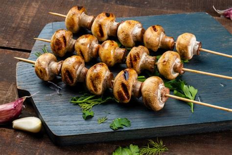 Шампиньоны с чесноком на мангале простой и вкусный рецепт как приготовить пошагово