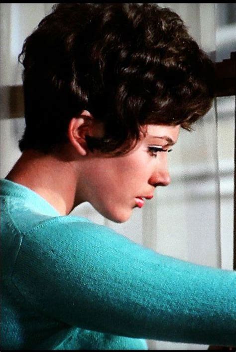 Pin On Linda Thorson