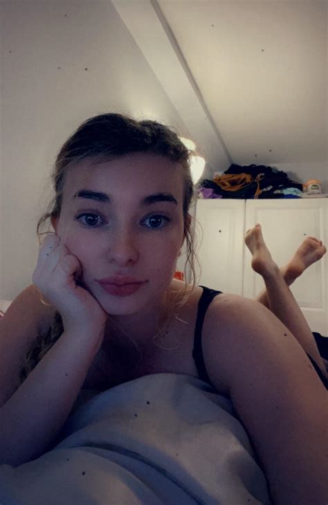 Missionary Is Never Boring When Your Face Pretty And He Lick Feet 🤷🏼‍♀️