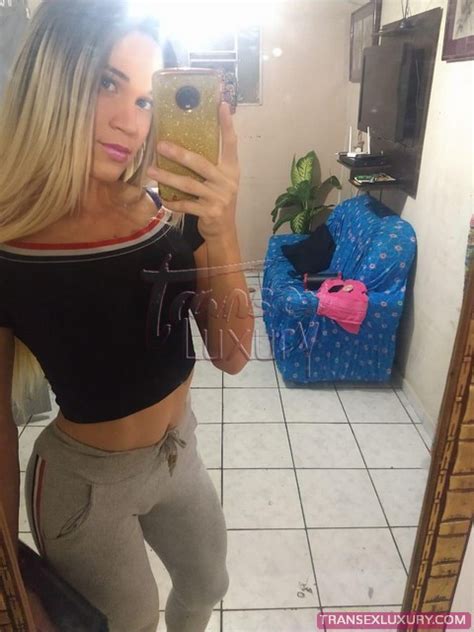 Byanca Acompanhante Travesti Transex Luxury
