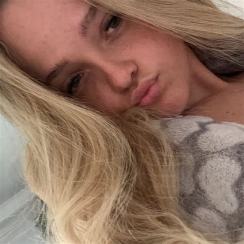 Lauren Whatmore Laurenwhatmore • Threads Say More