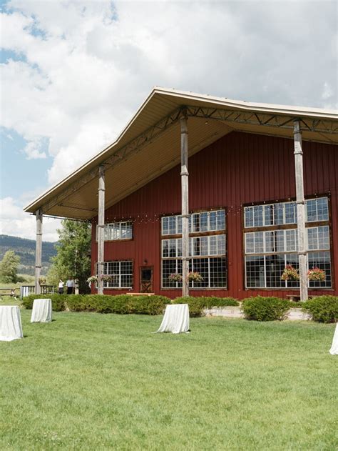 Summer Diamond Cross Ranch Wedding In Wyoming