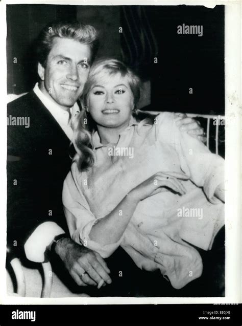 File 11th Jan 2015 Anita Ekberg Star Of La Dolce Vita Has Died Aged 83 A Former Miss