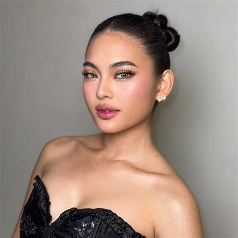 Seducing Drake Palma By Beeyotch Facebook