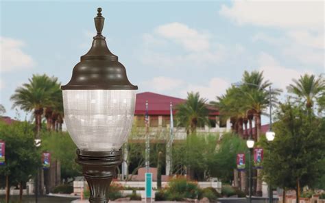 Victorian Style Acorn Post Top Led Street Light With Decorative Urn Finial For Municipal