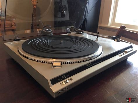 Technics SL QD2 Quartz Direct Drive Turntable Photo 1495041 Canuck Audio Mart