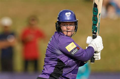 Lizelle Lee Continues T20 Success While Laying Foundations For Umpiring