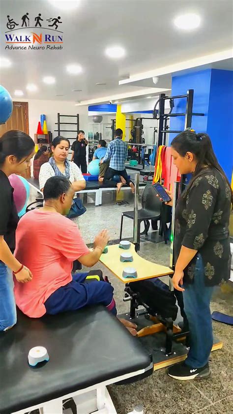 Blazepod Exercise For Flash Reflex Training To Improve Cognitive And Neuromuscular Efficiency