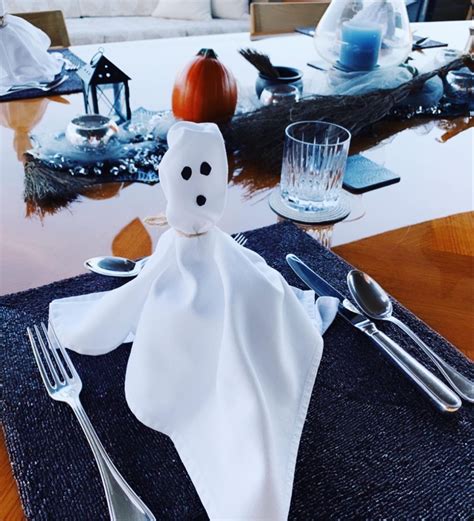 Halloween Napkin Fold Ghost Halloween Napkins Halloween Napkin