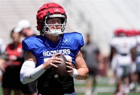 Cfb Coach On John Mateer ‘hes Going To Be One Of The Better Qbs In The Sec Middle East
