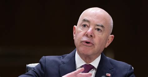 El Uso Electoralista De La Migración Amenaza Con Estallar El Sistema De Asilo En Ee Uu Infobae