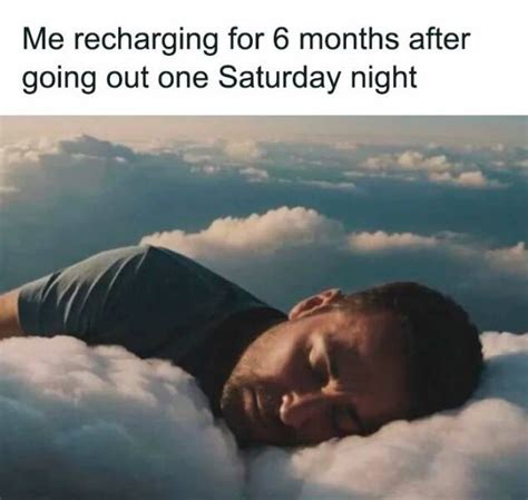 24 Lazy Saturday Memes That Will Crack You Up Barnorama