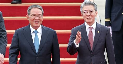 中 ‘2인자 리창 한중일 정상회의 참석차 서울 도착